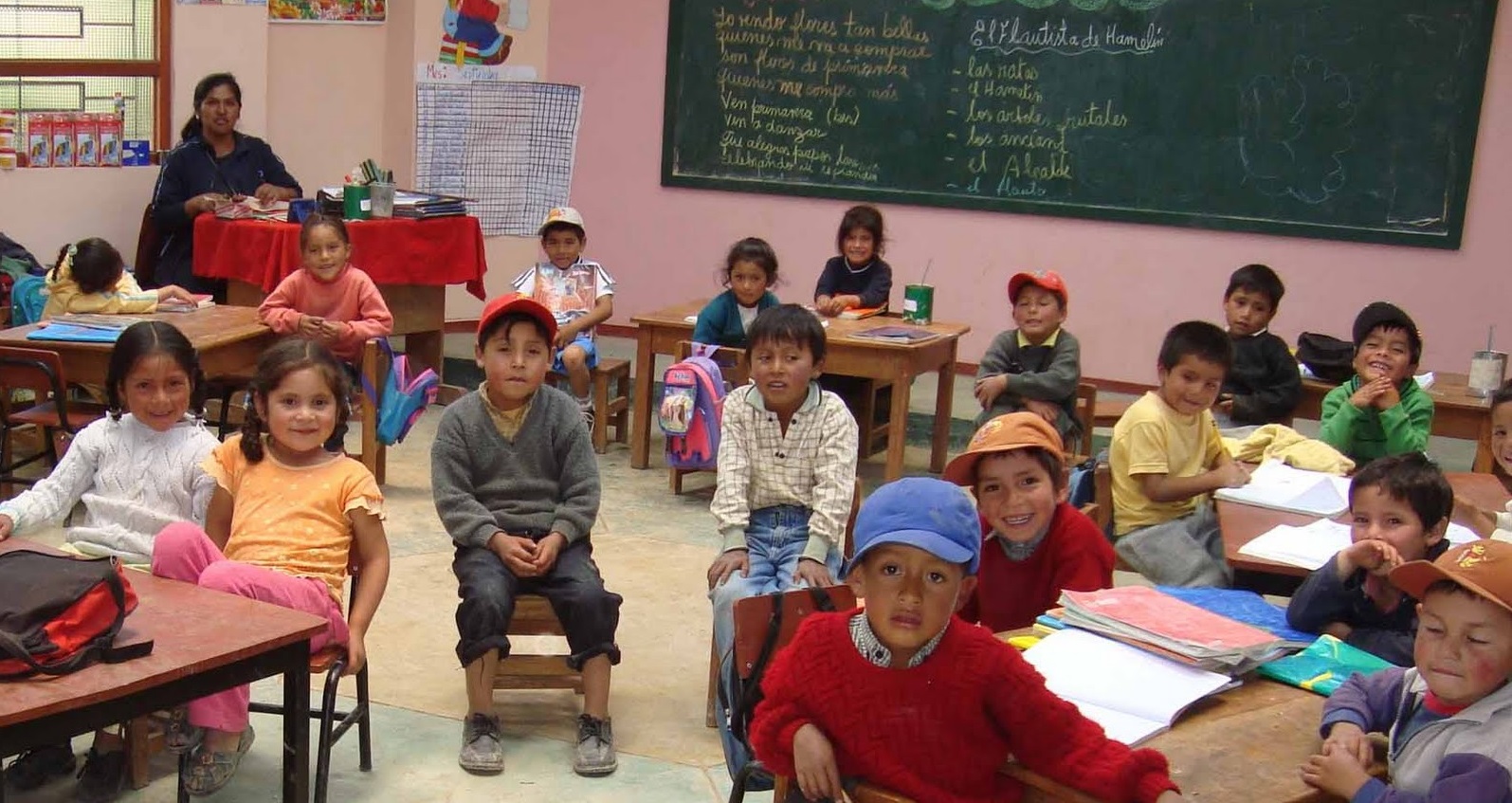 Educación rural: ¿Política de atención o política de desarrollo?, un ...